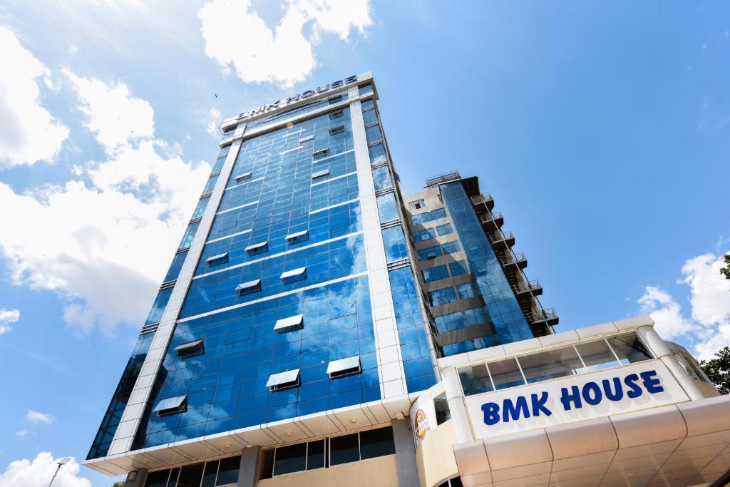A patriarch dies, children fight and business dies: The story of BMK's ...